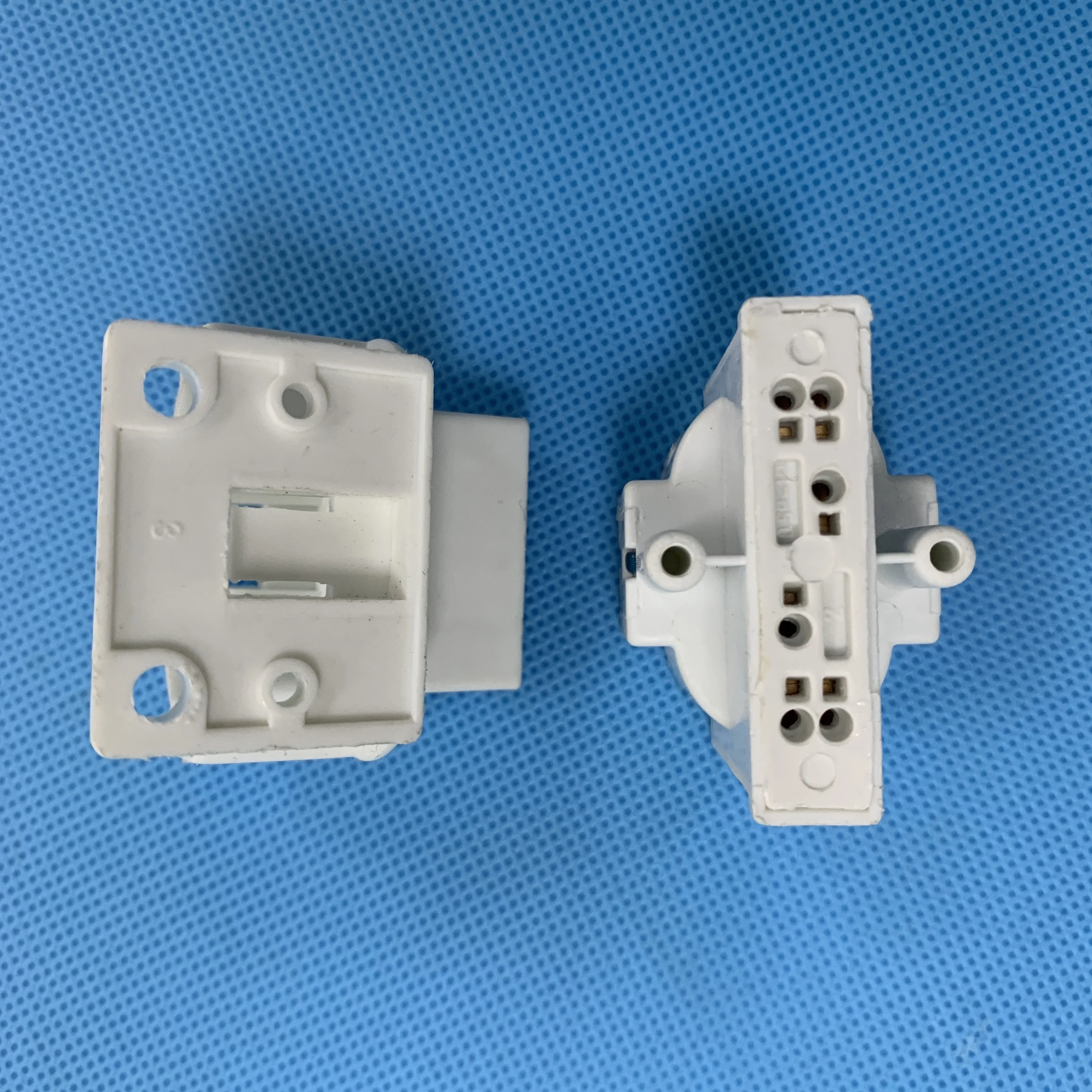 G10Q Ceramic UV Lamp Socket - Single End 4 Pins UVC Light