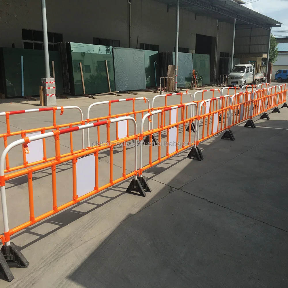 Yellow Road Barricade Angry Bull Hard Durable Pvc Barricade Plastic ...