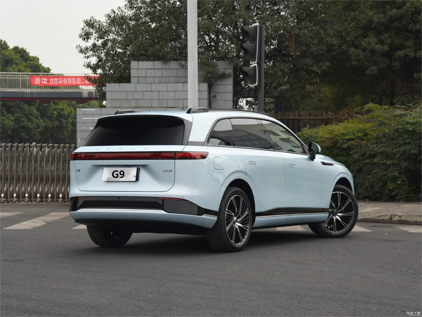Xiaopeng G9 EV accessories and the new 7-seat version of the EV ...