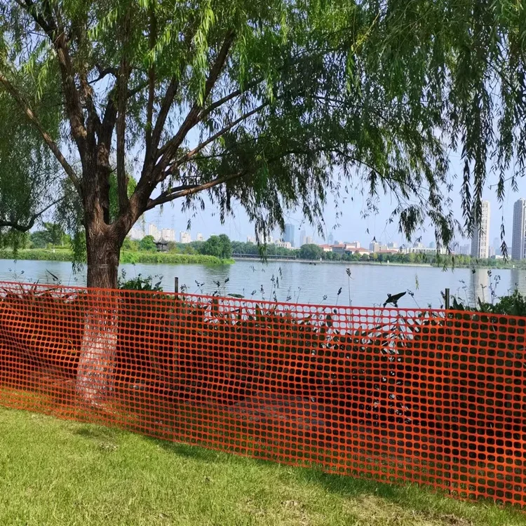China Garden Fence Factory 4X100' PE Orange Plastic Mesh Fencing for ...