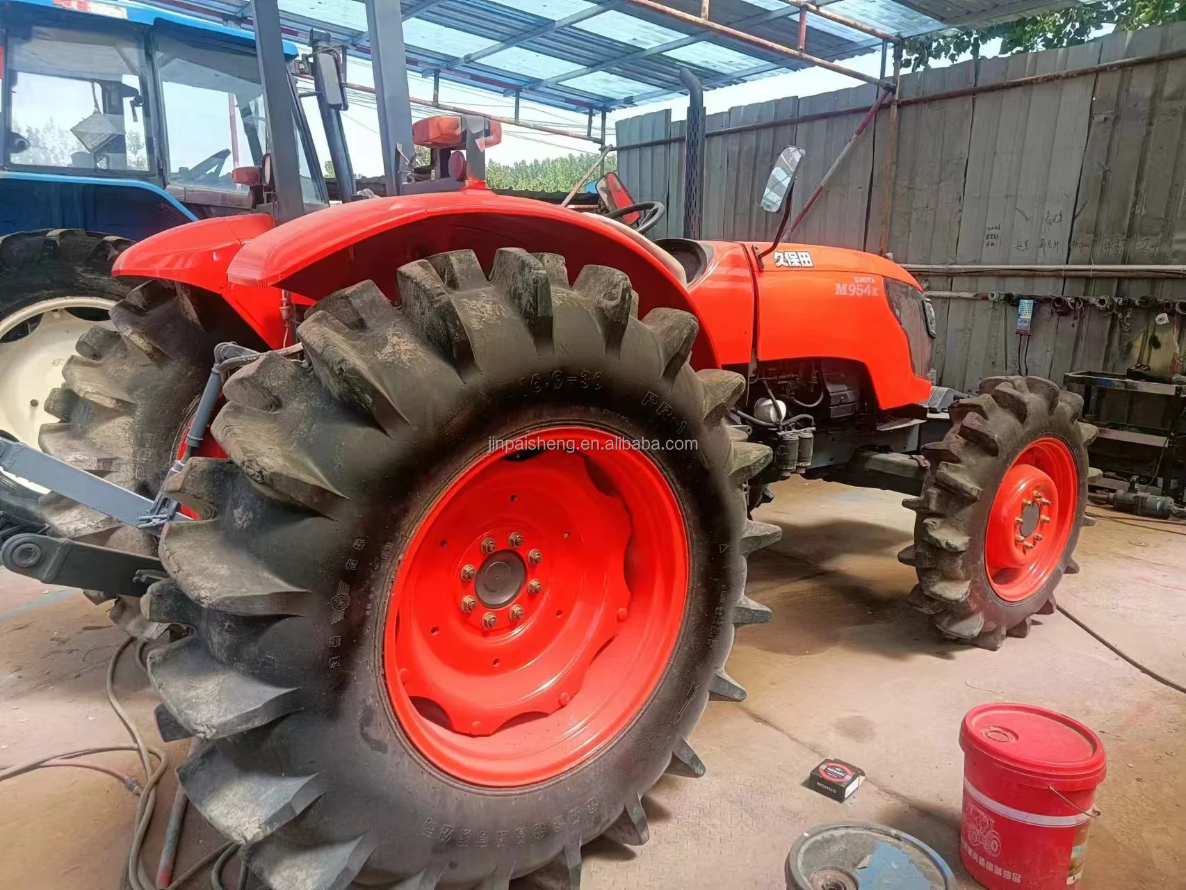 The Original 95 HP Kubota Tractor with and Without a Cab at Discounted ...
