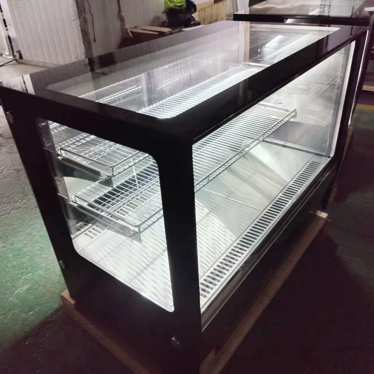 Mini Square Glass Counter Cake Showcase - Eco-friendly