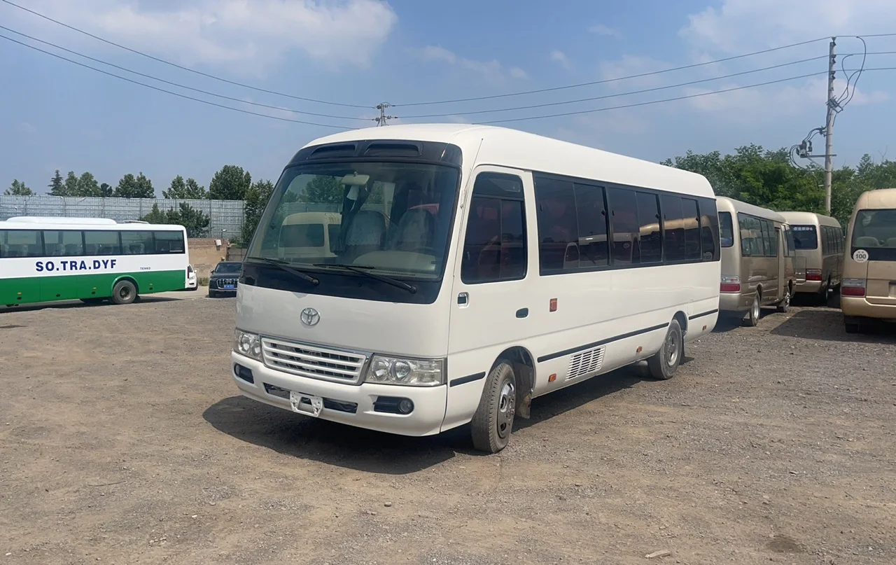 Luxury Diesel Used Coaster Mini Bus 30 Seater Minibus Toyota Coaster ...