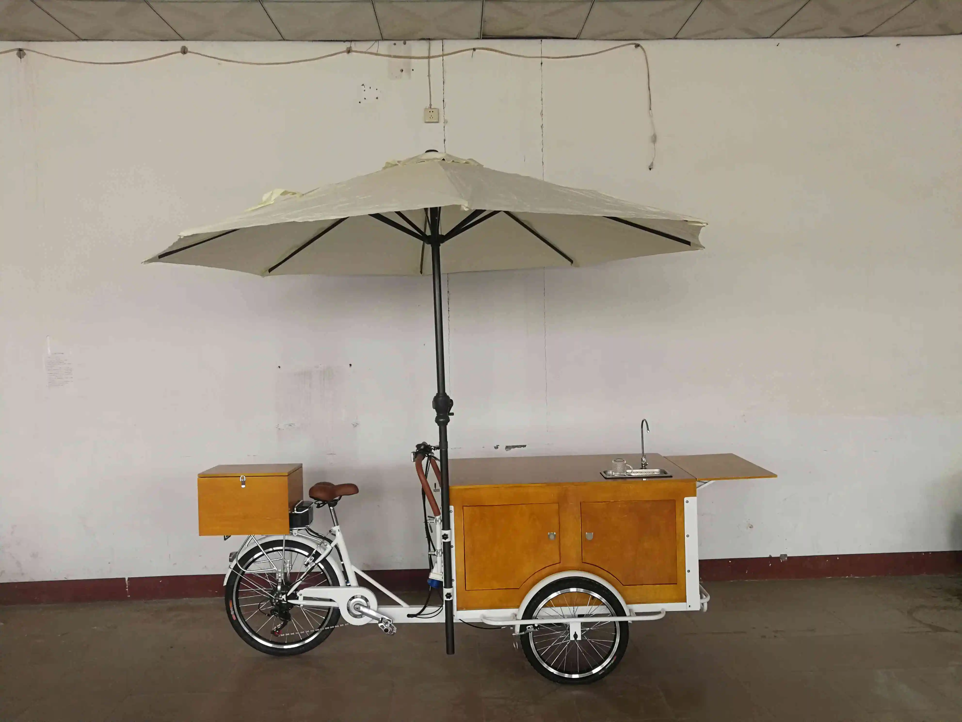 Customized Food Vending Cart Trikes - Durable & Versatile