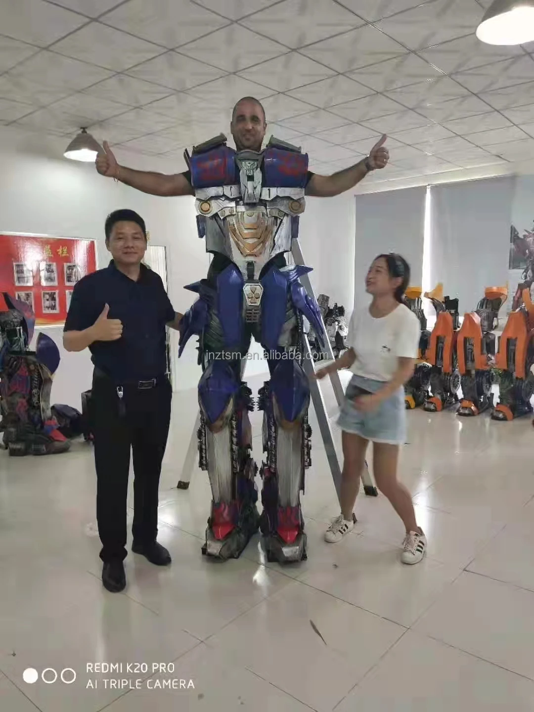 Factory Supply Optimus Prime 2.7m Adult LED Robot Stilts