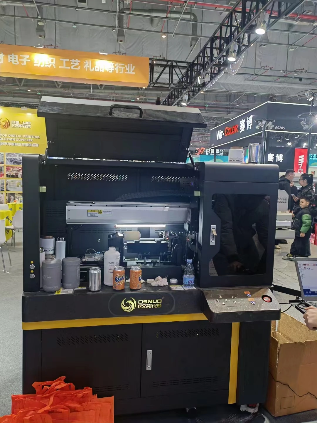 High Speed Cylinder 360 UV Printer - Efficient Printing