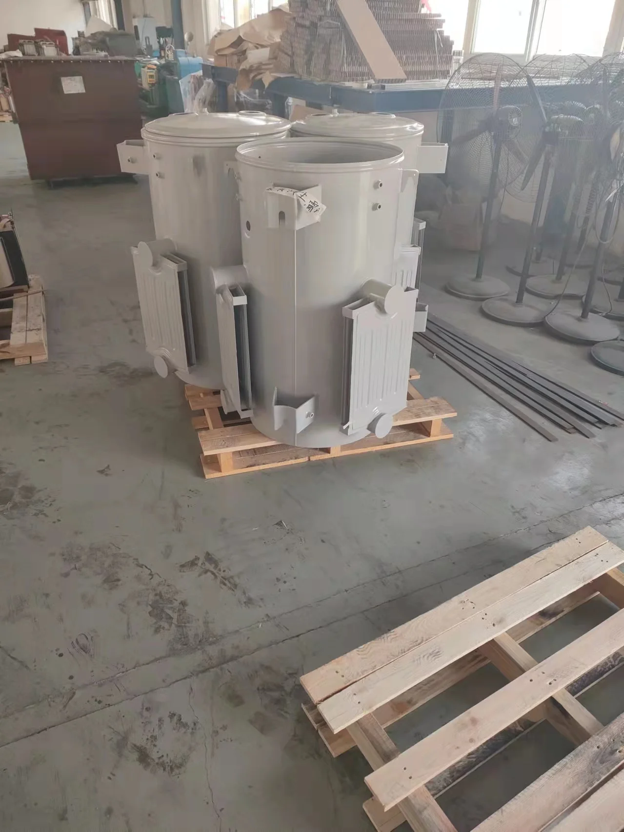 Single Phase Transformer Tank - Customizable Power Solution