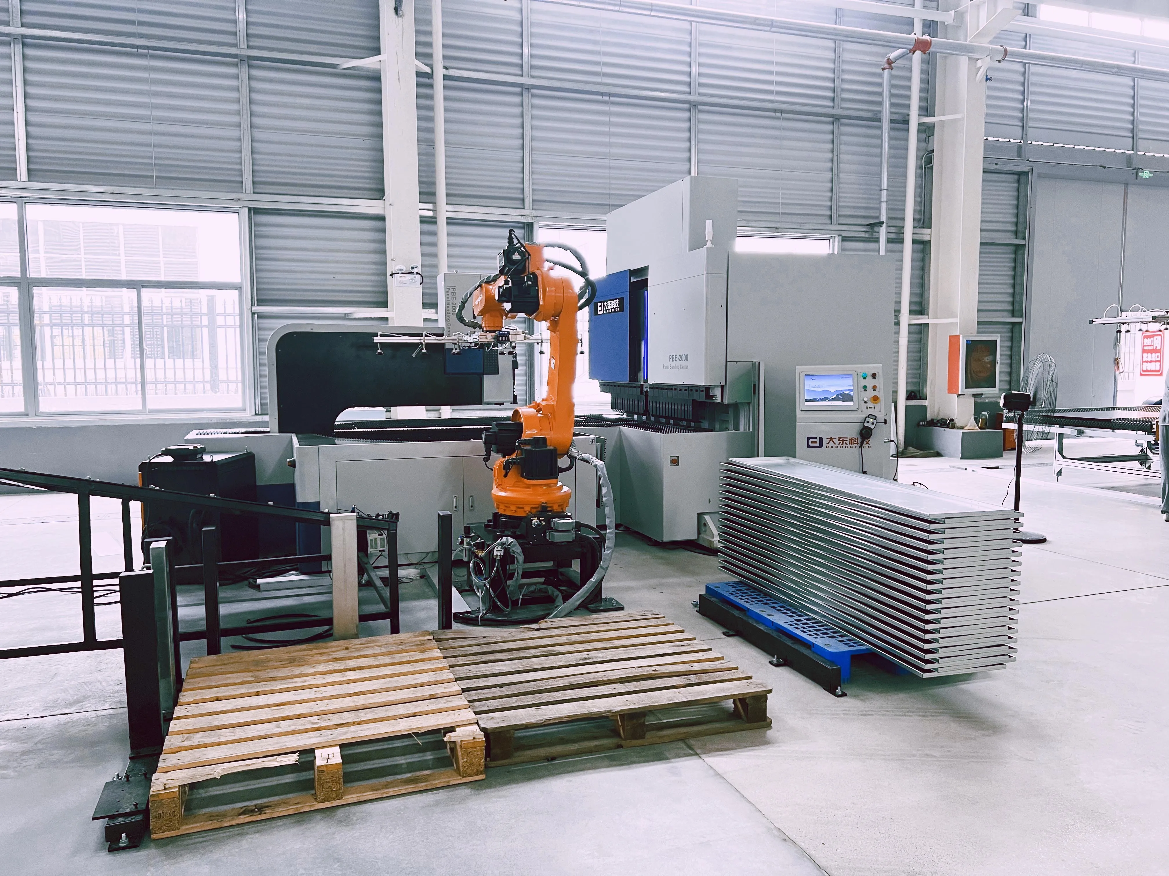 Bend Galvanized Steel Doors Automatic Bending Center Folding Machine ...