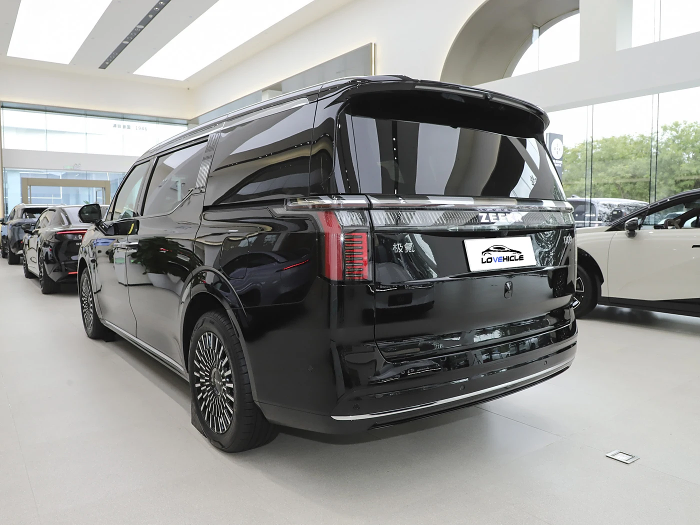 2024 2025 New Energy Vehicles Geely Zeekr 009 Pure Electric Car Medium ...
