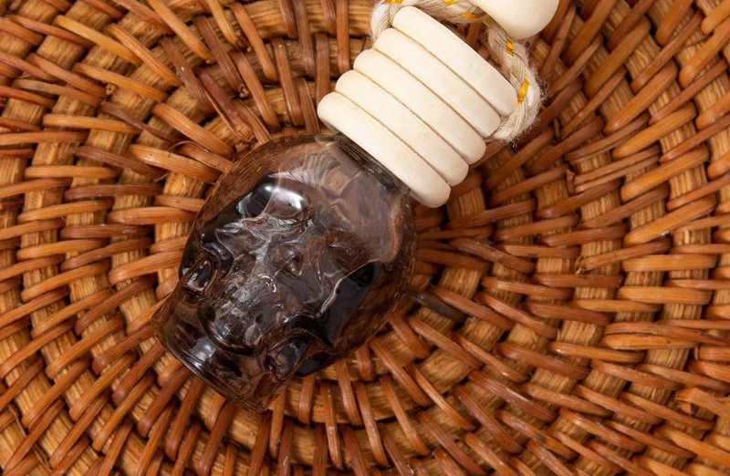 8ML Gradient Black Colored Glass Skull Car Hanging Diffuser