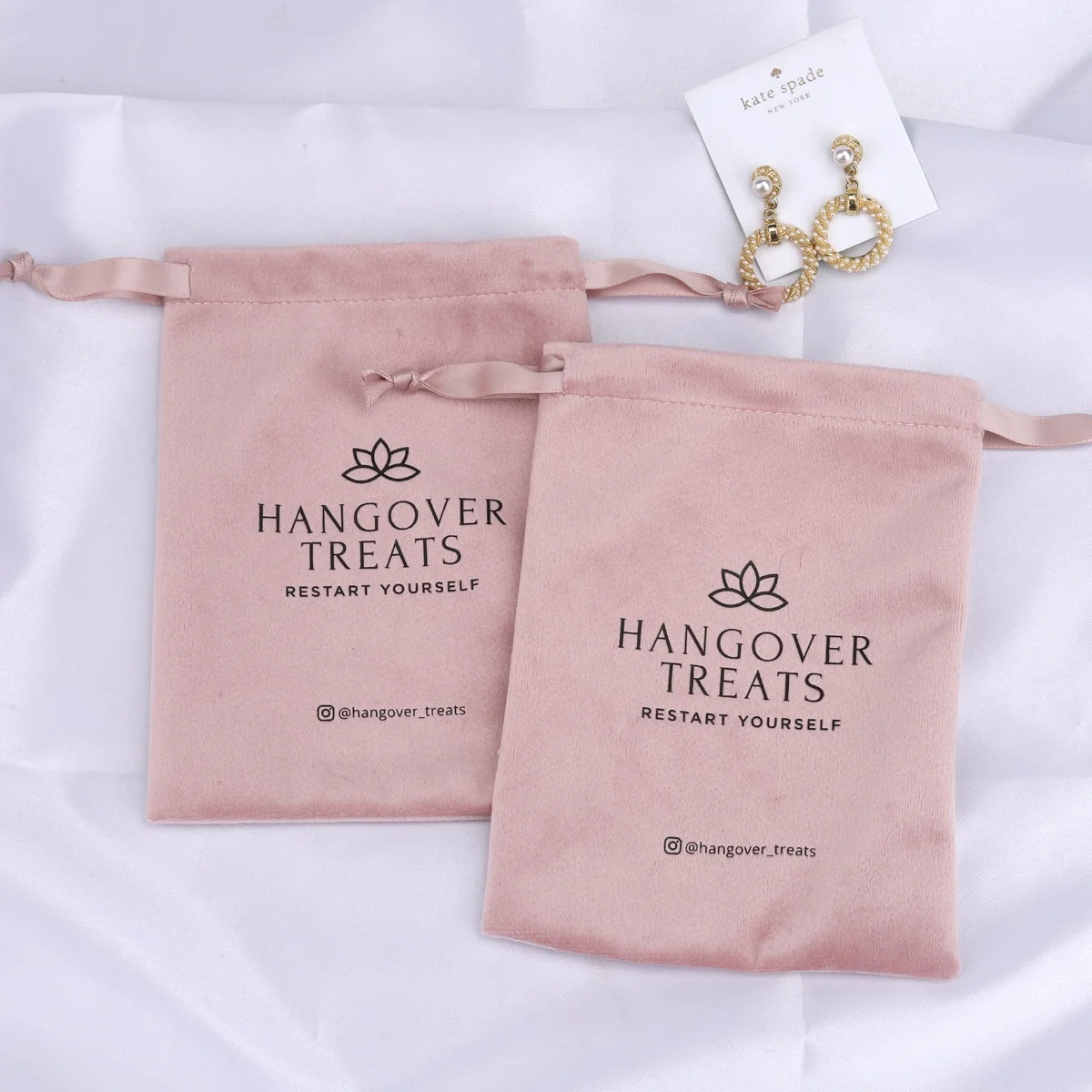Luxury Velvet Pouches - Perfect for Jewelry & Cosmetics