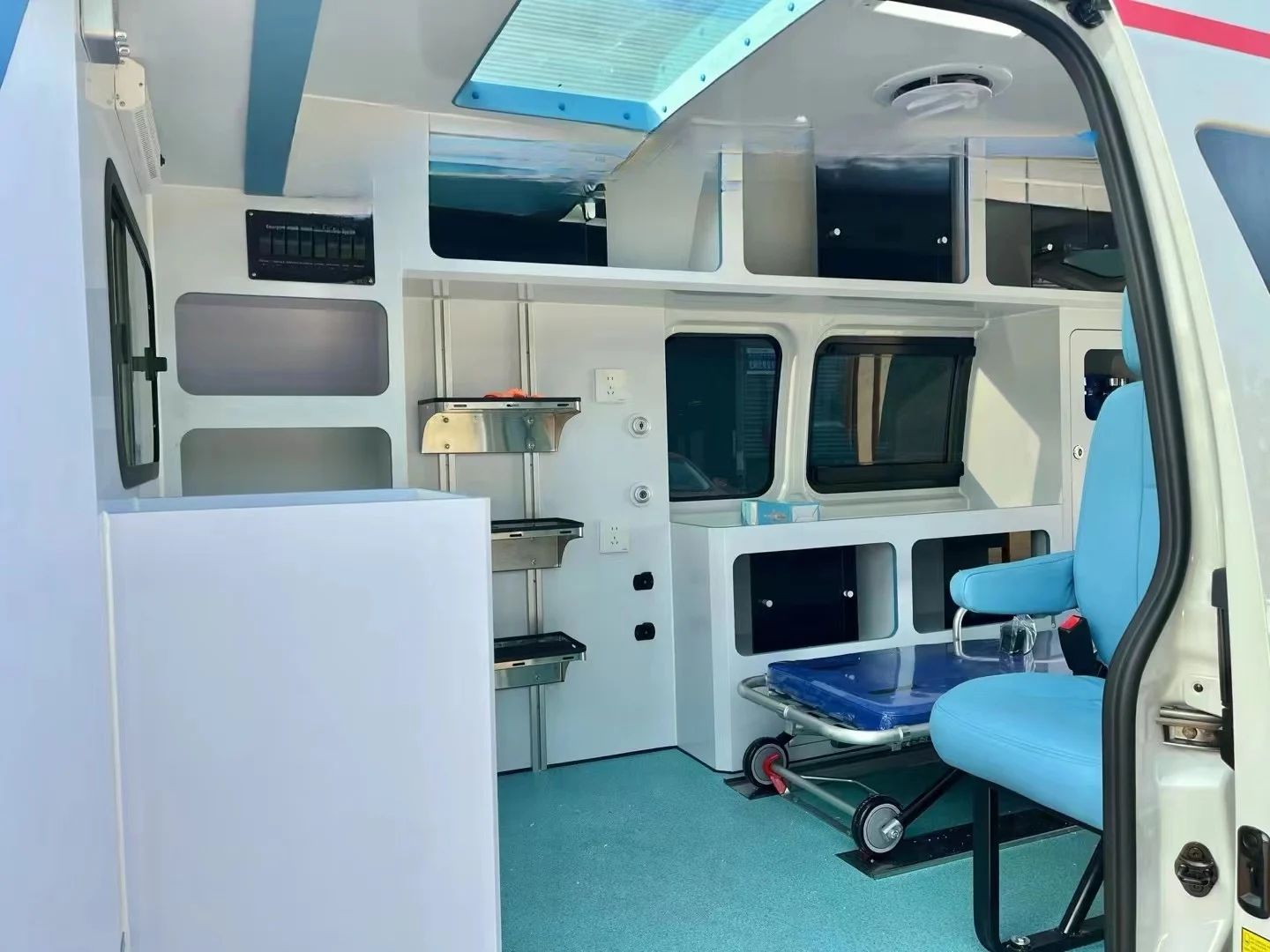 Medical Ambulance Transport Type Monitor Type Optional Negative Pressure Isolation Room - Buy ...