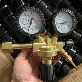 German Type Industrial Argon Regulator For Welding Purpose 300 Bar Max ...