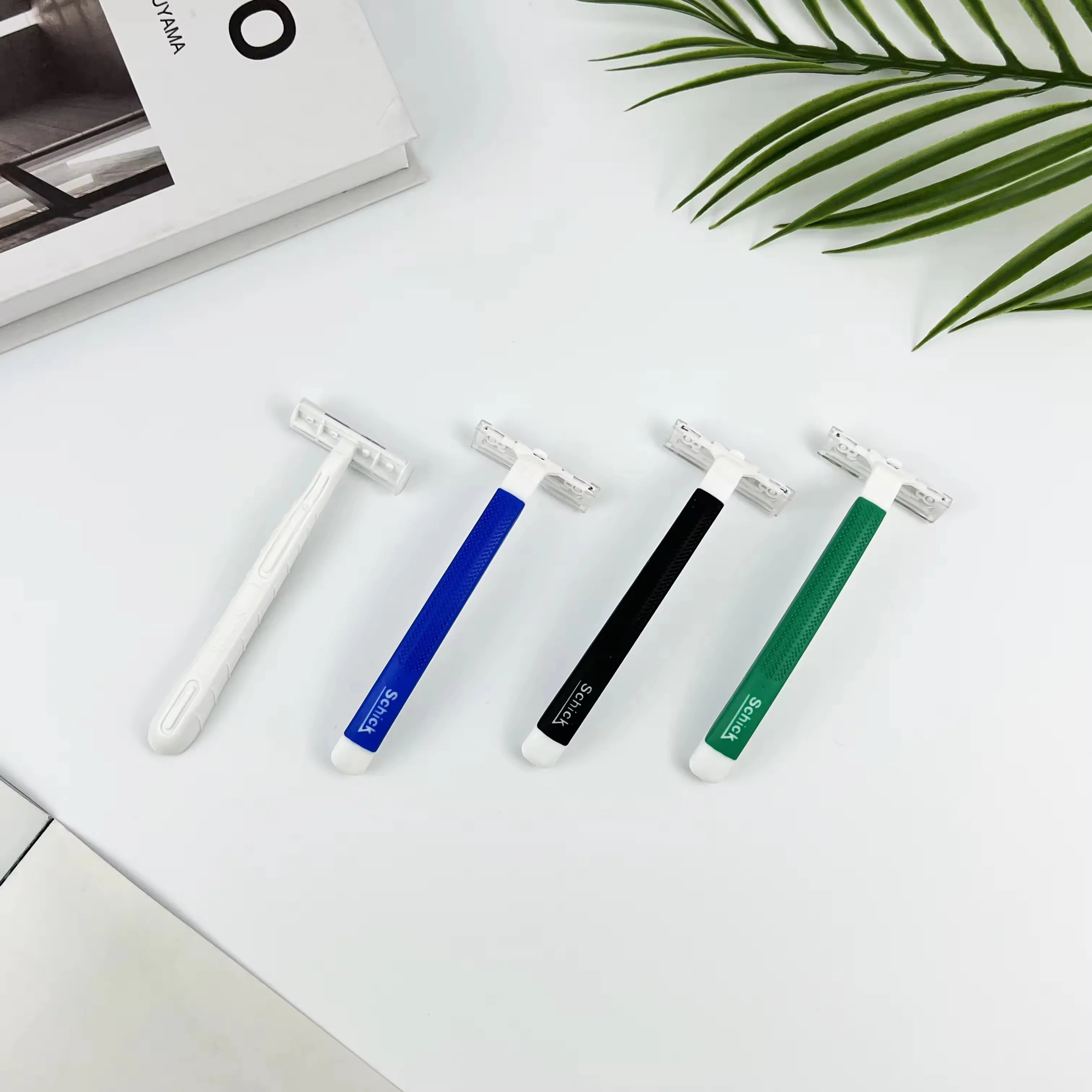 Portable Hotel Razor with Rubber Handle Disposable Safety Blade Simple ...