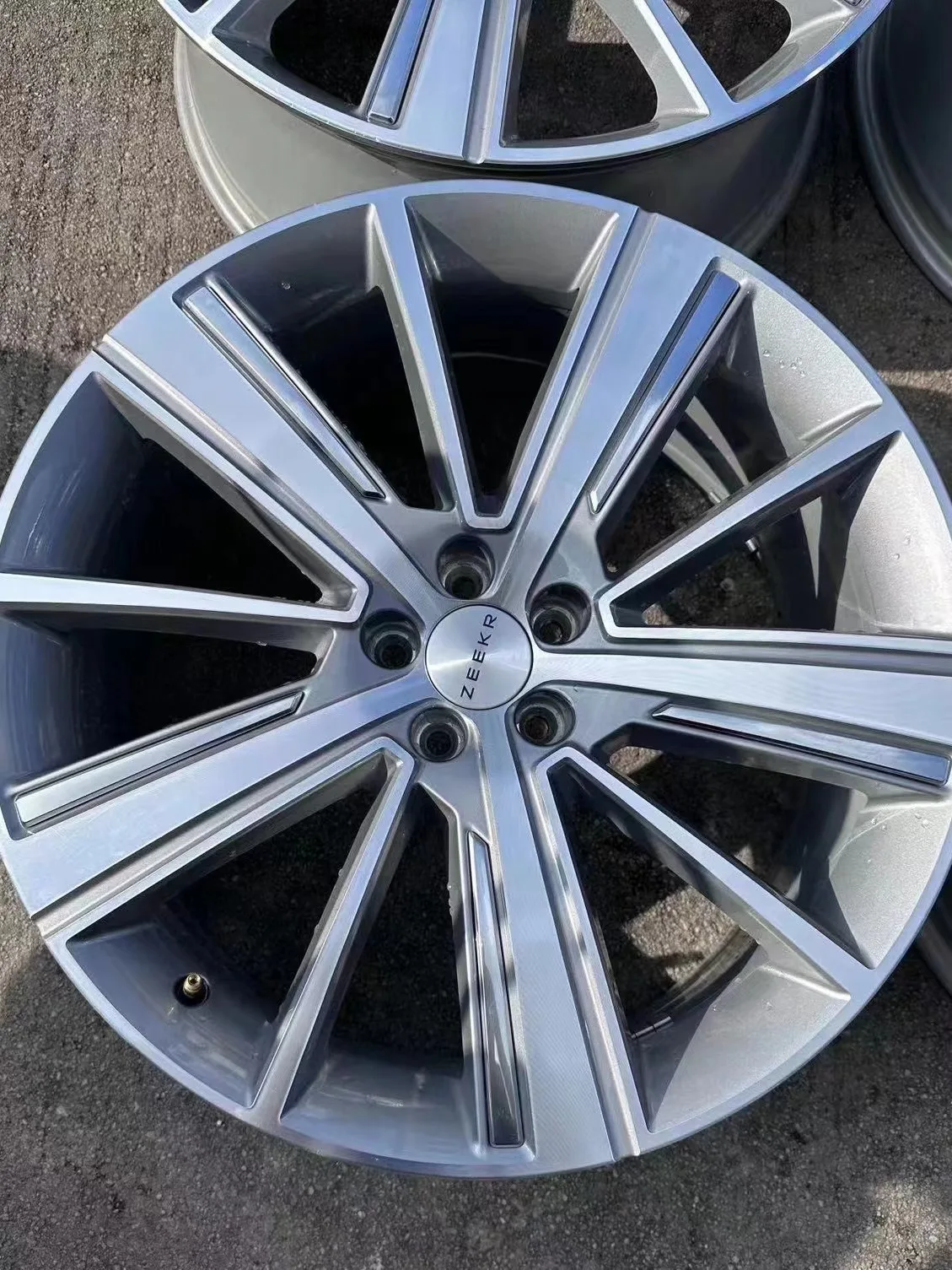 Zeekr 001 Original 21-inch Wheel - Buy Original 21-inch Wheel,Zeekr 001 ...