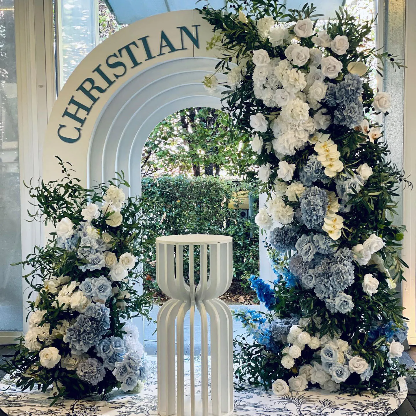 Wedding Decoration Cake Pedestal Plinth White Desert Ripple