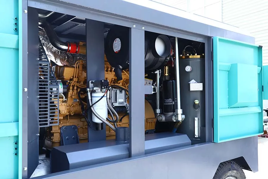 Cummins Driven Diesel Mobile Rotary Screw Type Air Compressor For ...