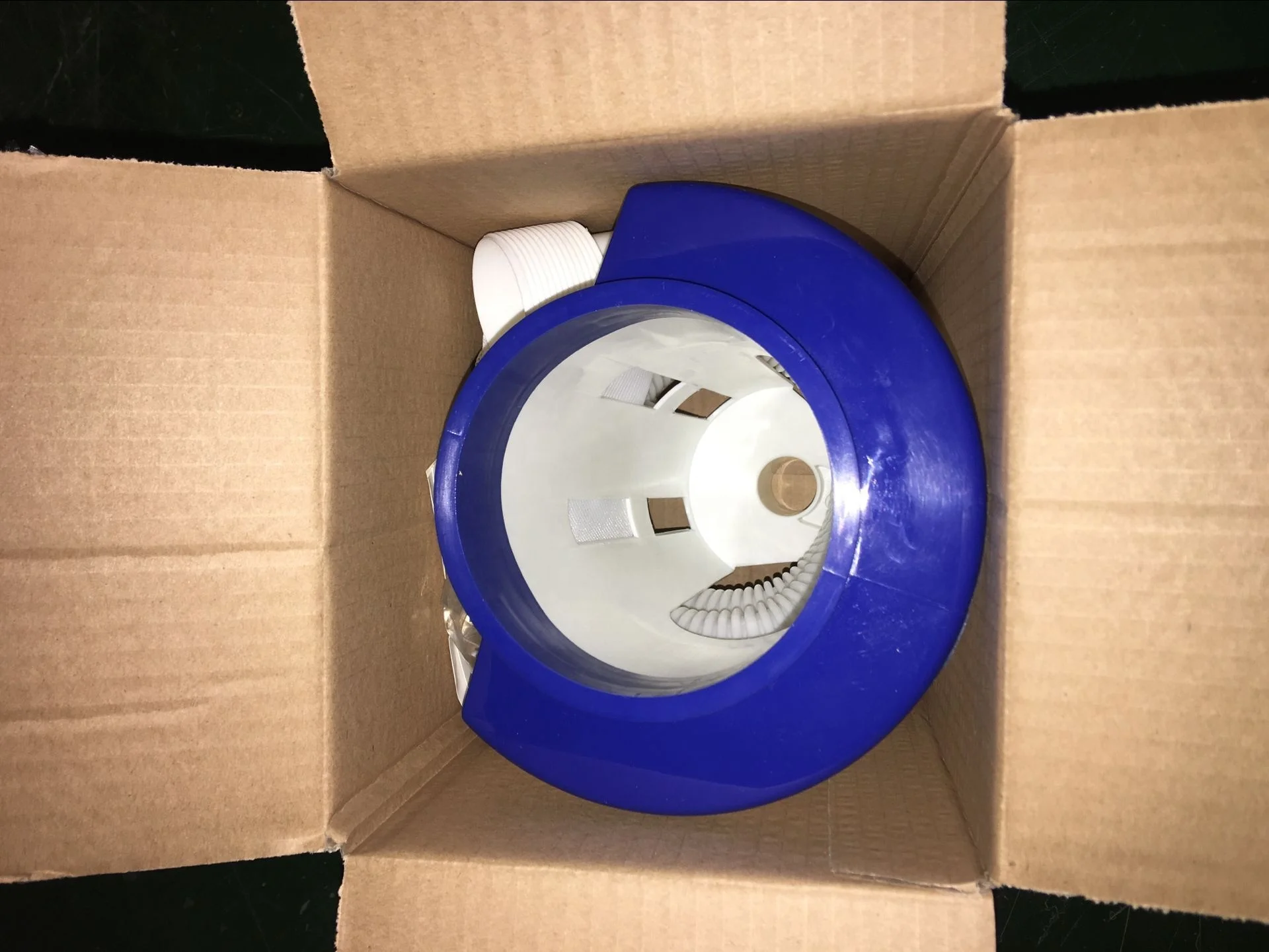 Swimming Pool Plastic Floating Skimmer: Complete with Hose and Connector