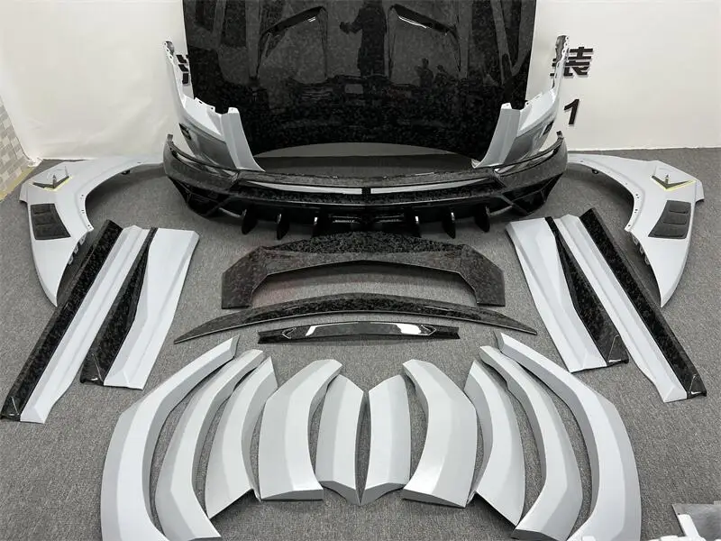 URUS Body Kit - Vorsteiner Carbon Fiber Upgrade for Lamborghini