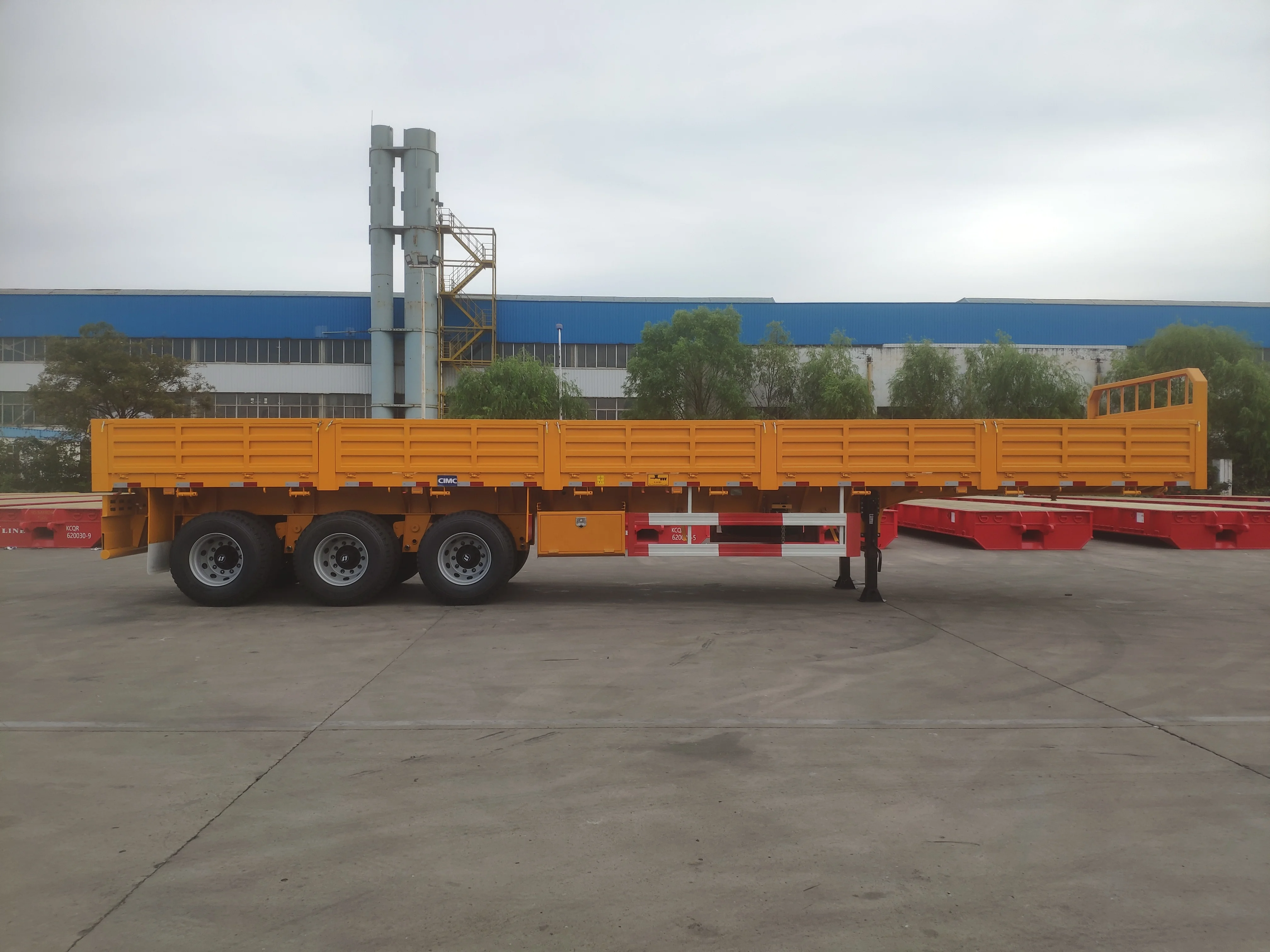 40ft Cimc Tri-gandar Pagar Trailer Dropside Decks Flatbed Cargo Semi ...