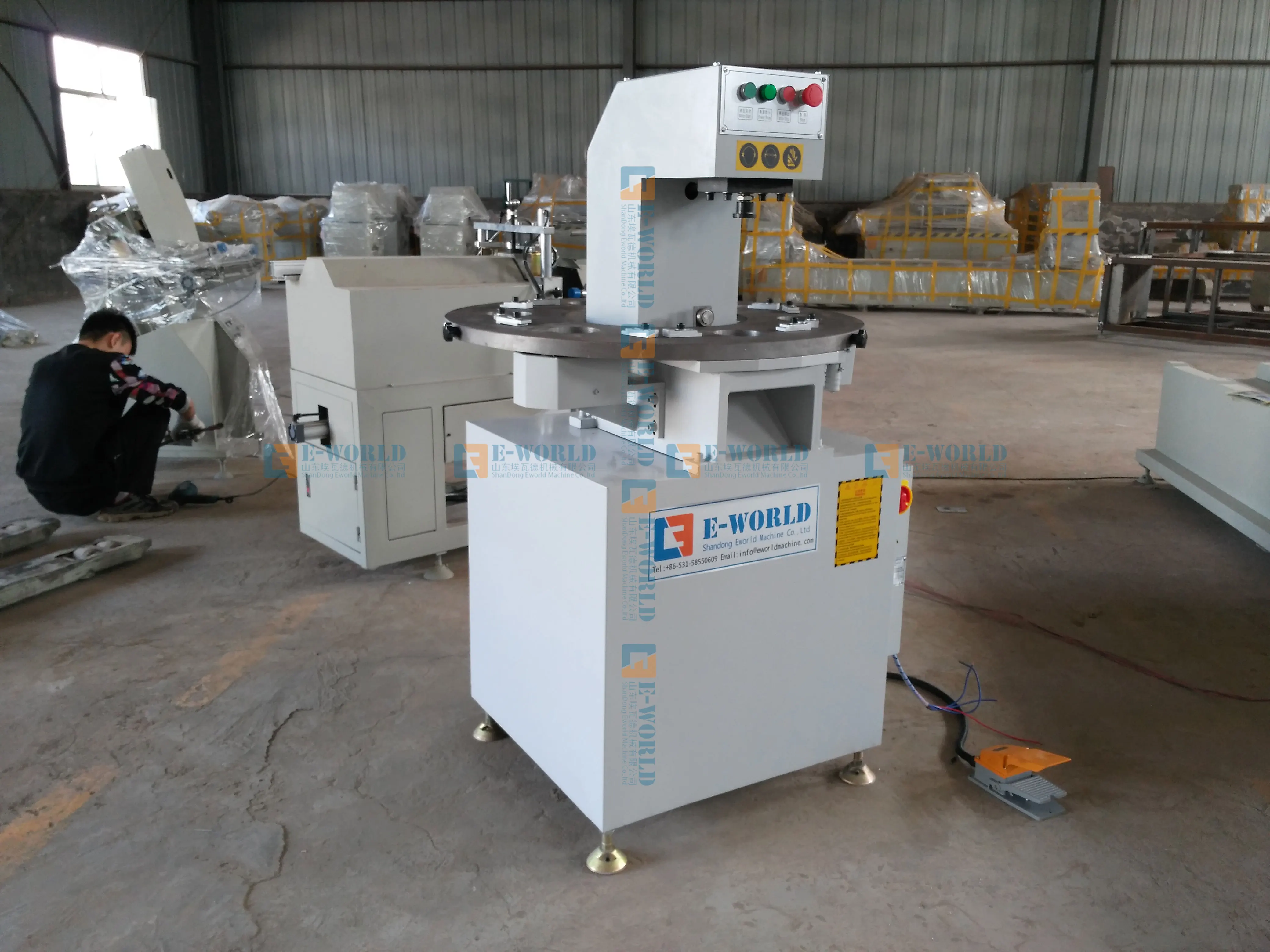 Aluminum Sliding Window Punching Machine For Punching Aluminum And Pvc ...
