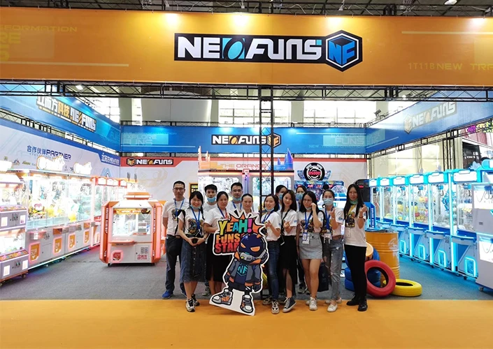 Neofuns Claw Crane Grab Machine - Fun Coin Operated Game