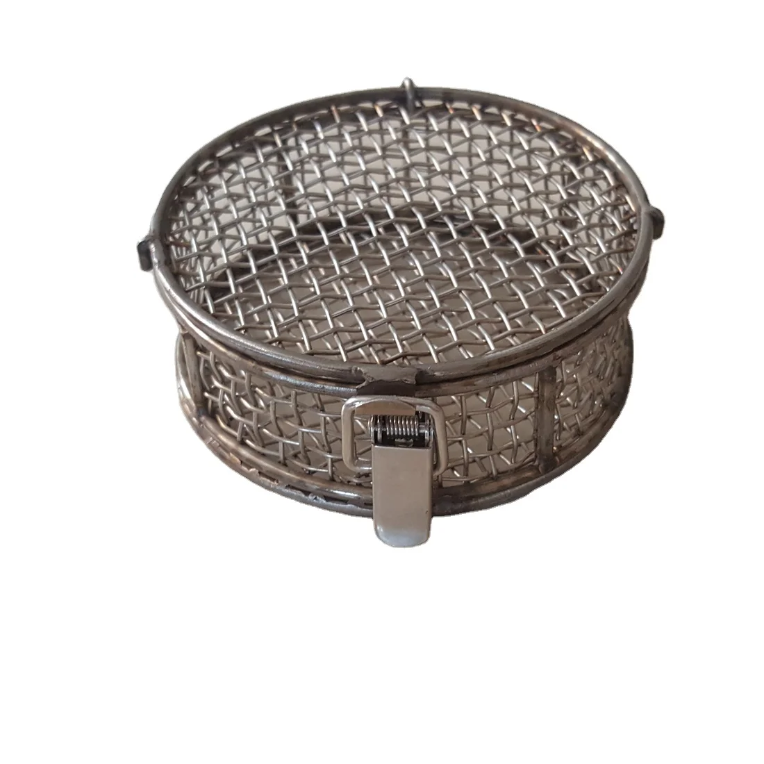 Stainless steel woven wire mesh basket with lockable lid Round wire ...