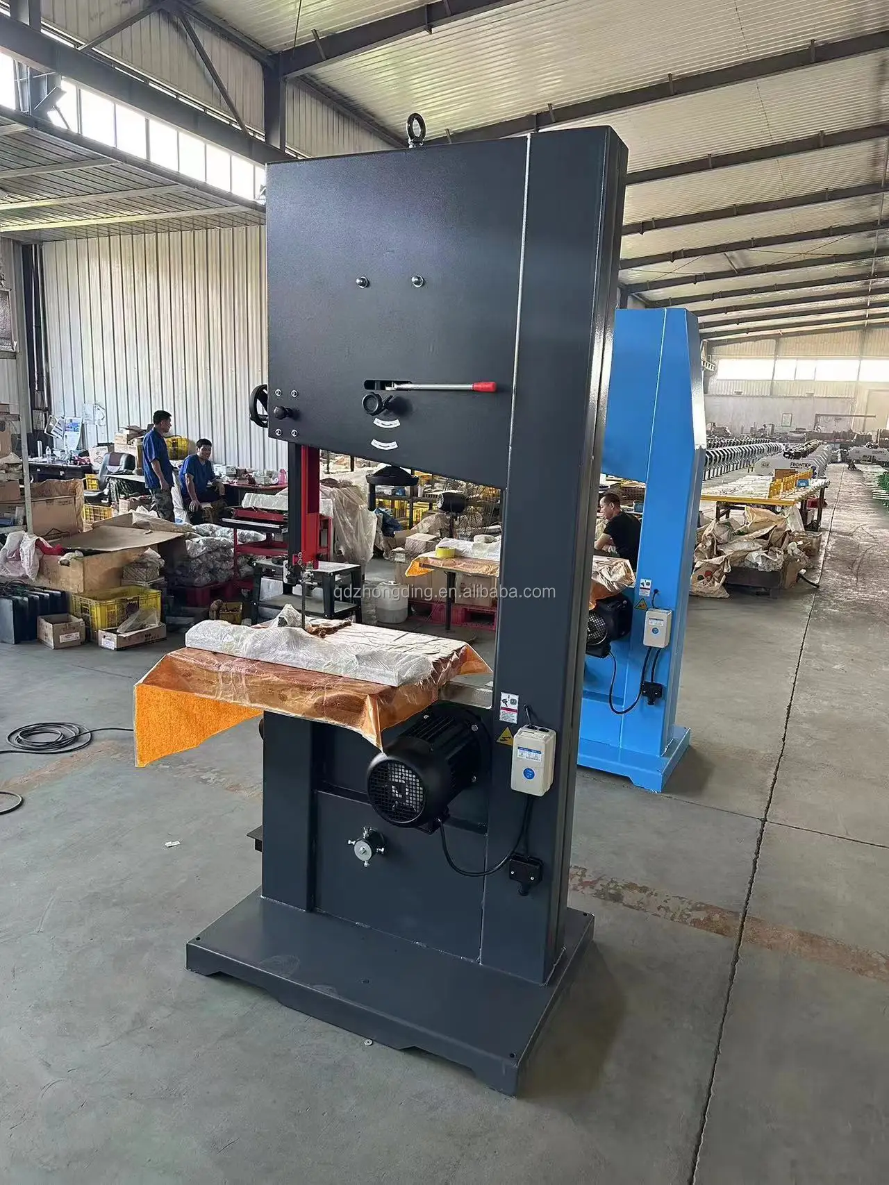 MJ347E Woodworking Band Saw - High-Accuracy Cutting Machine