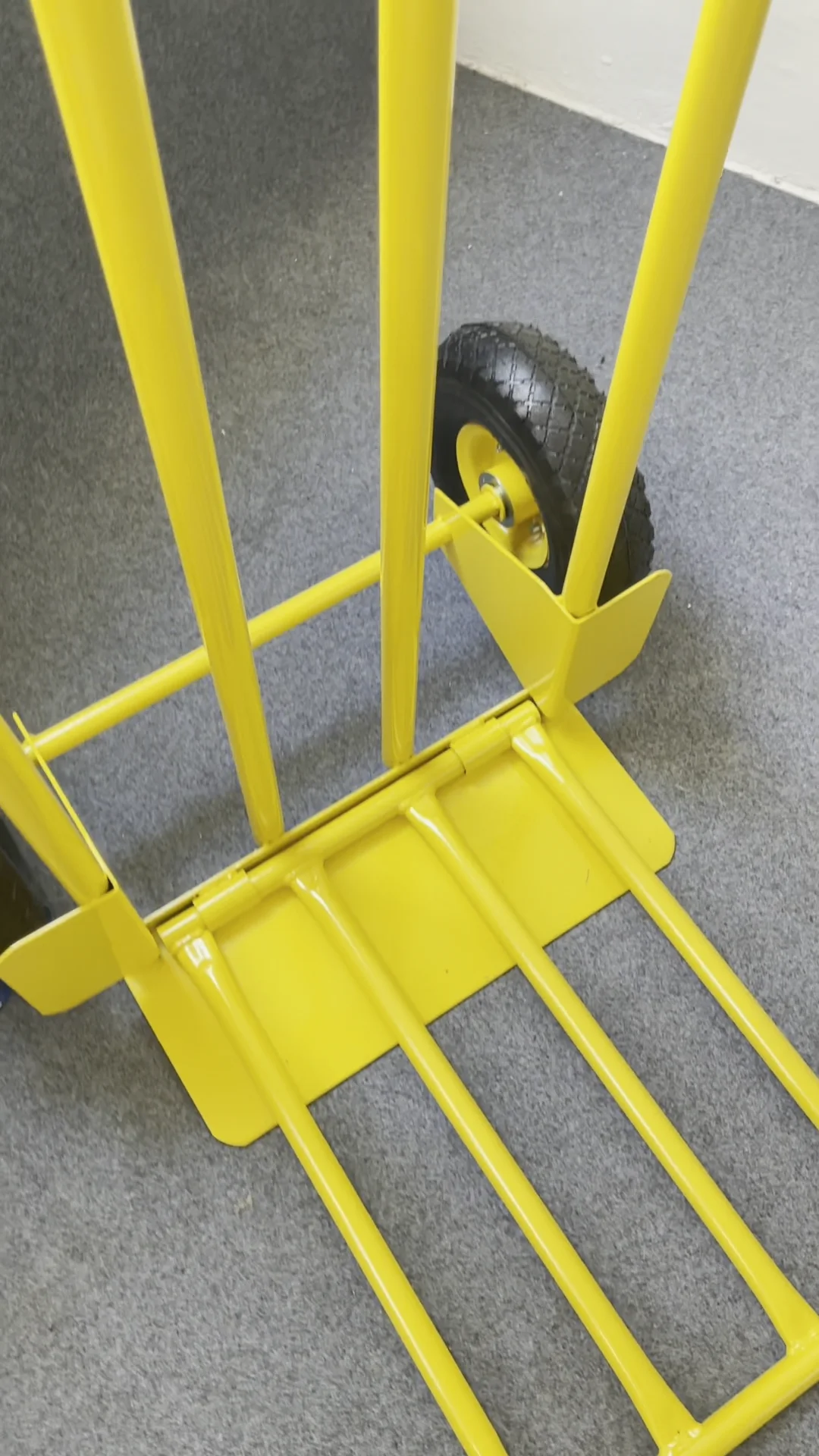 Ht1827 Heavy Load 250kg Hand Truck Trolley With Two Wheels - Buy Cart ...