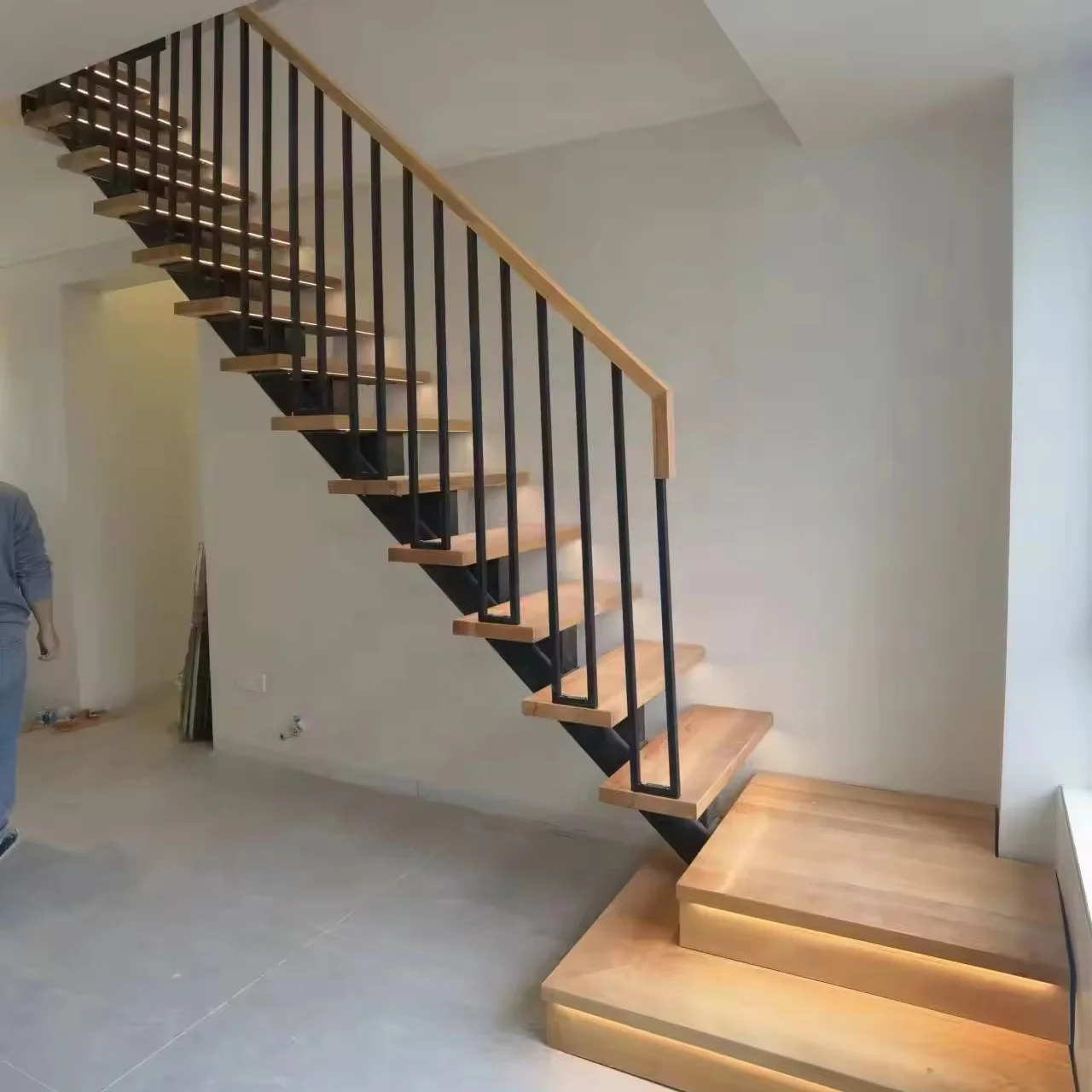 VIKO Single Stinger Modern Led Wooden Stairs Iron Railing| Alibaba.com