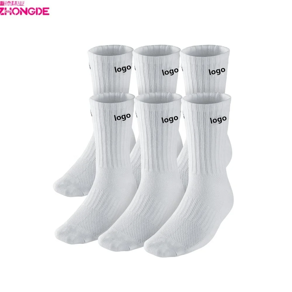 Wholesale Fashion Custom Logo White Cotton Sports Socks