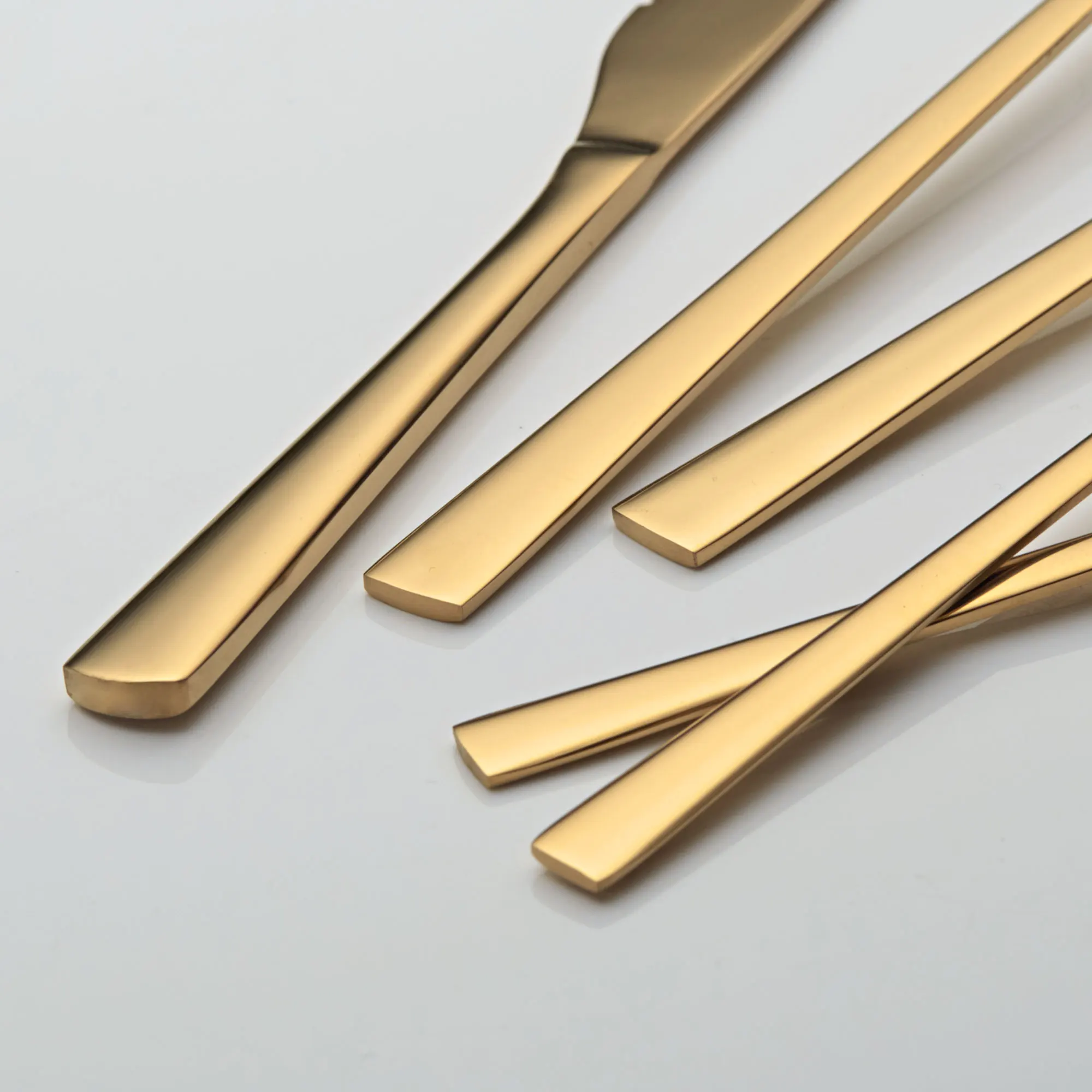 Custom High Quality Kitchen Gold Cutlery Set - 5PCS Luxury