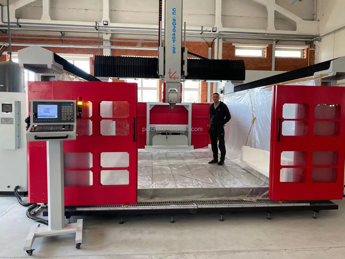 31kw Atc Spindle 5 Axis Cnc Machine With Fork Milling Head Continuous ...