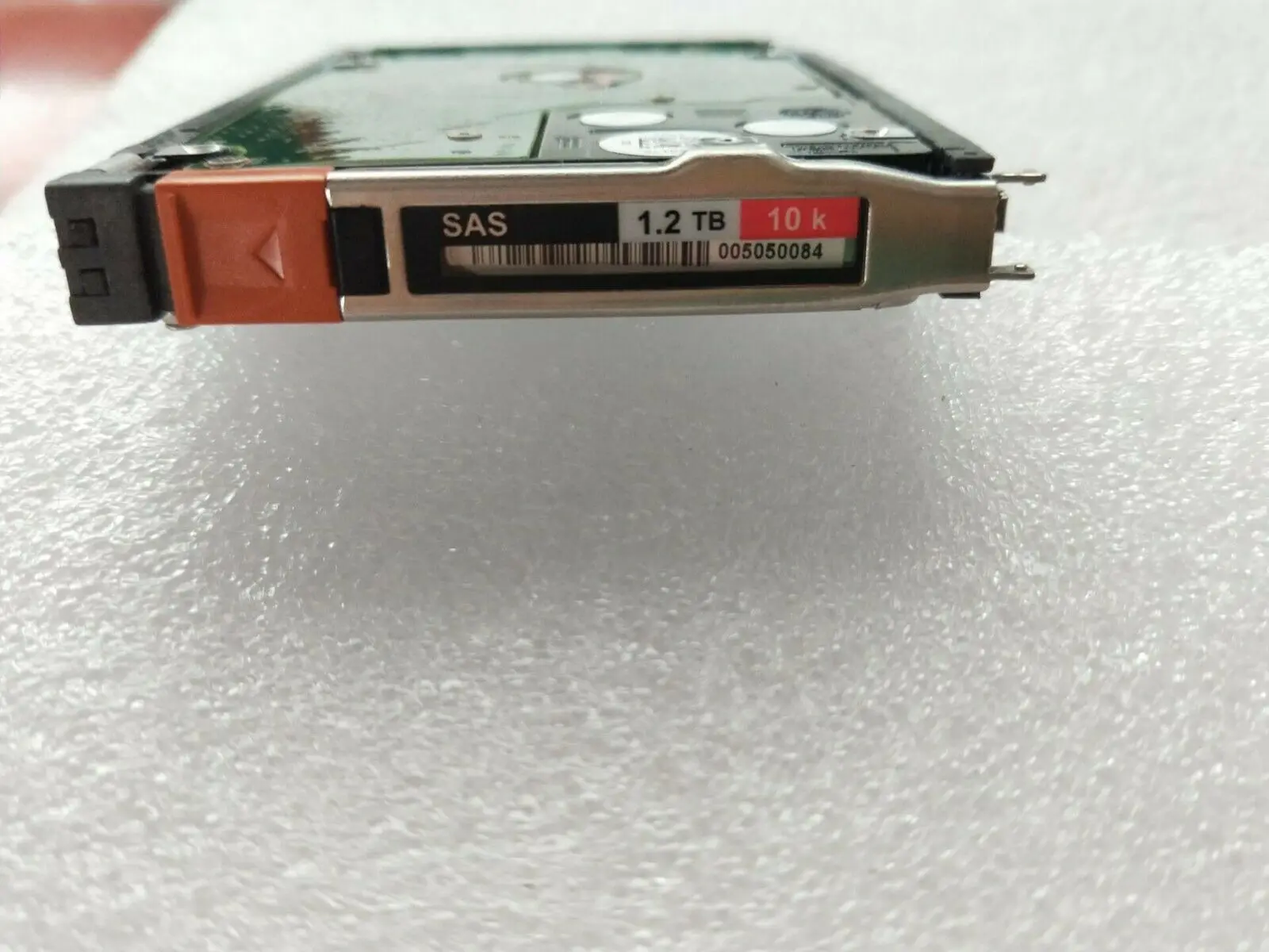 005050084 V4-2s10-012 Emc Sas Hdd 1.2 Tb Sas 6g 10k 005051960 005051470 ...