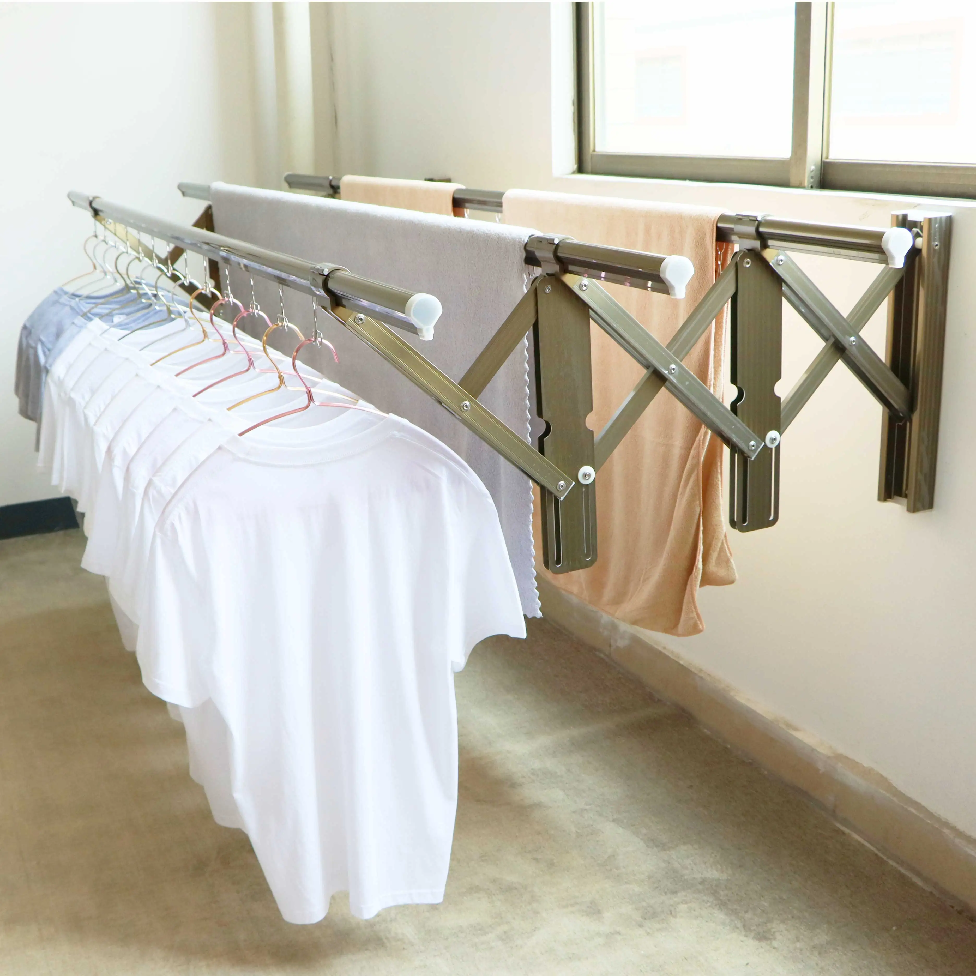 Accordion Wall Mounted Folding Clothes Drying Rack Retrachable Laundry ...