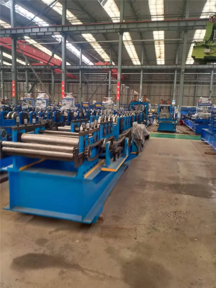 Galvanized Steel Profile Metal C Purlins Roll Former Gi Stud Punch 304 ...