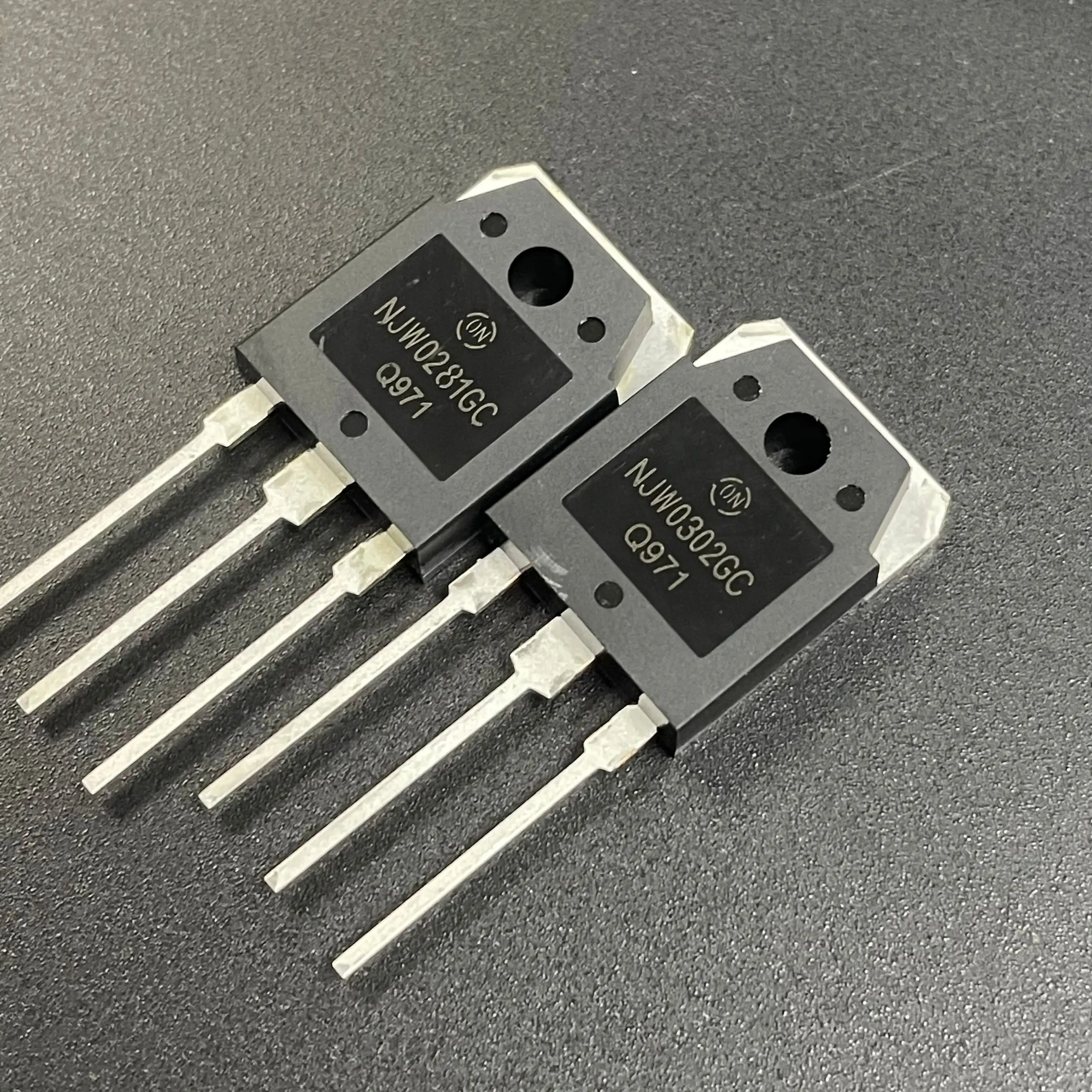 Lorida original transistor NJW0281G TO3P 150W 15A 230V 30MHz NPN ...