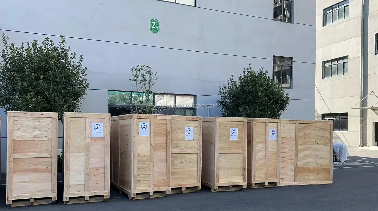 Ensure Longevity And Reliability With Nxl Series Strain Clamp Featuring ...