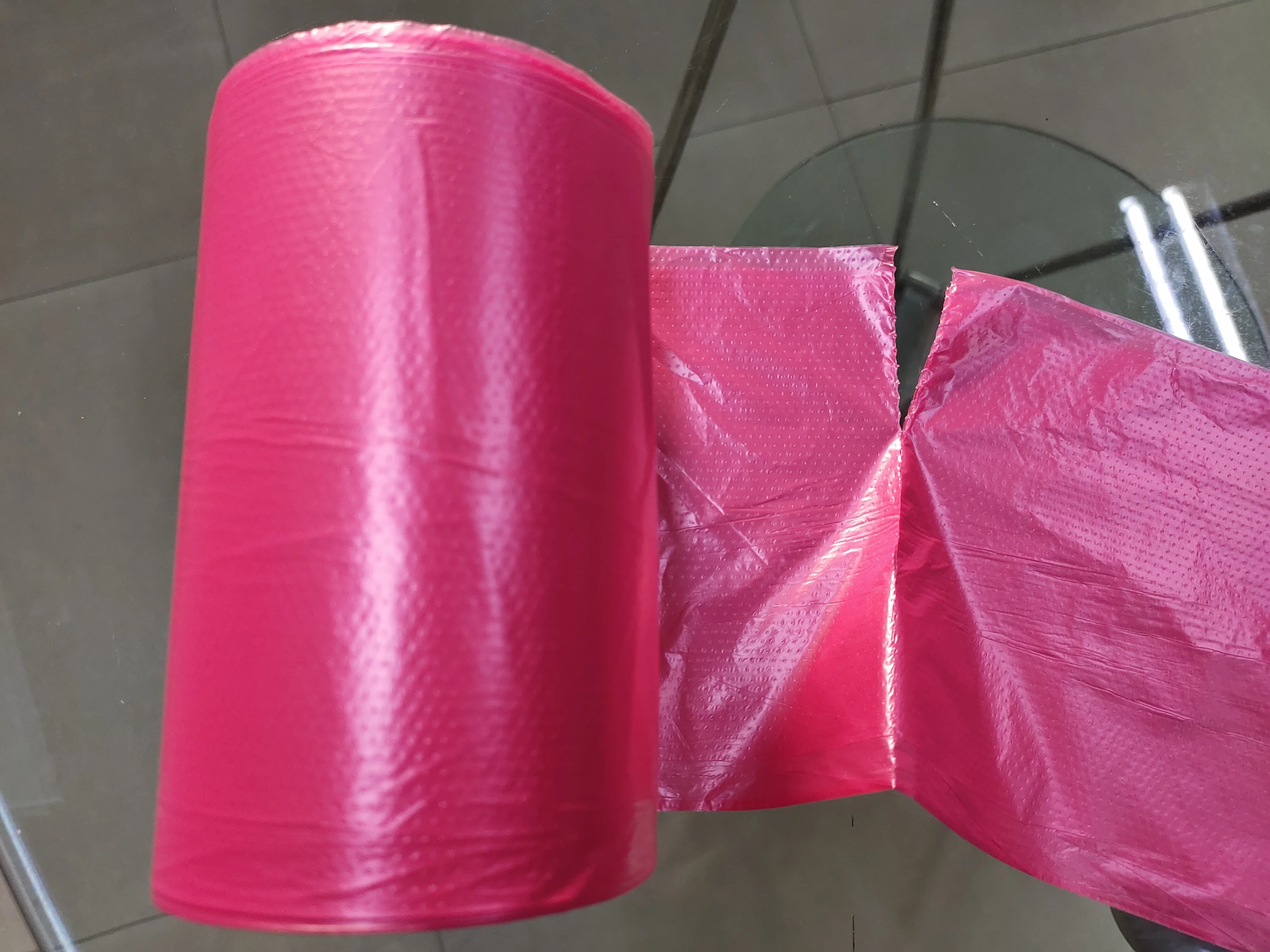 High Quality Cheap Disposable Tablecloth Plastic Table Cover Roll