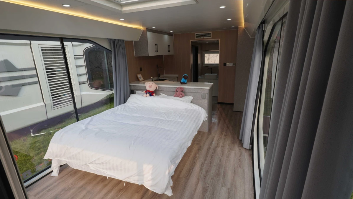 Prefabhouse E5 E7 P1 Mobile Tiny Capsule House Smart Home - Buy ...