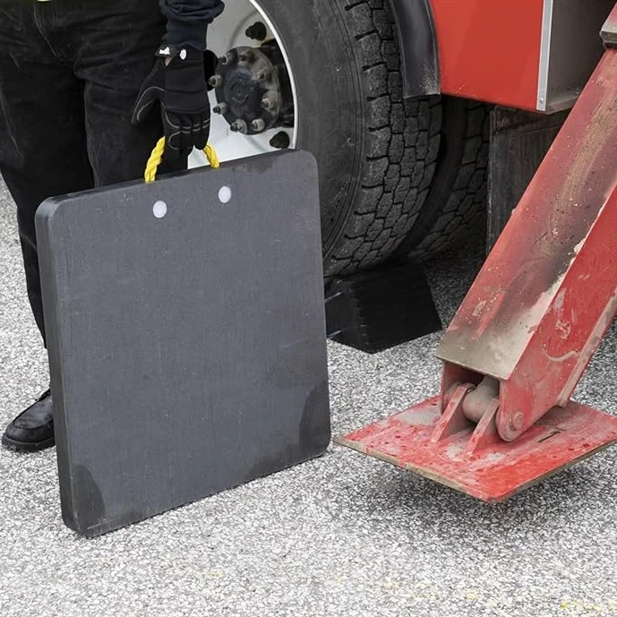 Crane Outrigger Anti-Slip Pad - Durable UHMWPE Solutions