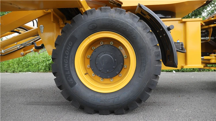 XCMG SLM3500S - Efficient 3.5 Cubic Meters Concrete Mixer