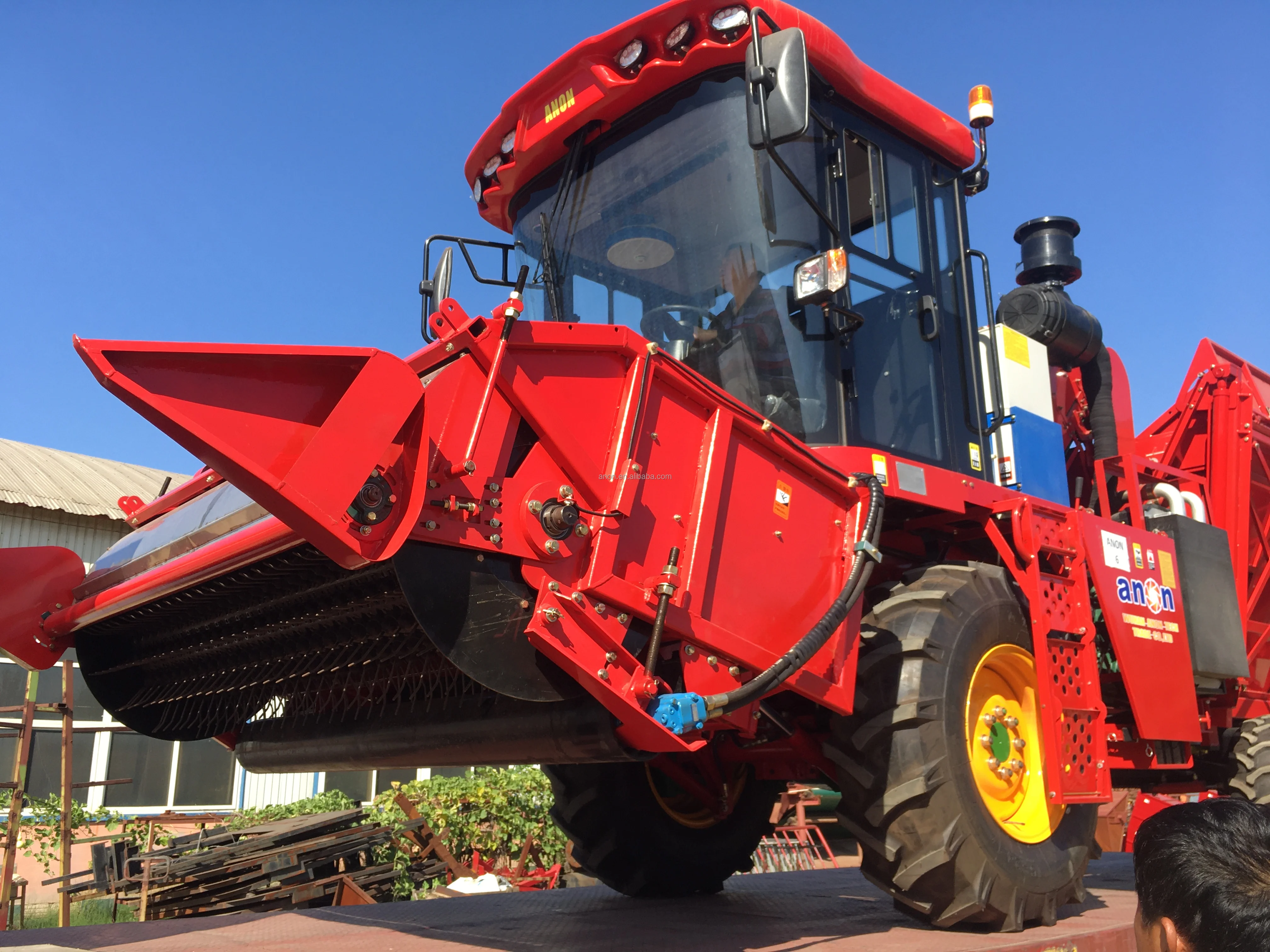 ANON Agricultural Chili Harvester - Efficient & Safe