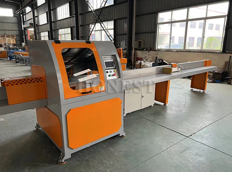 High Automation Wood Cutting Electric Saw Machine / Electronic Wood ...