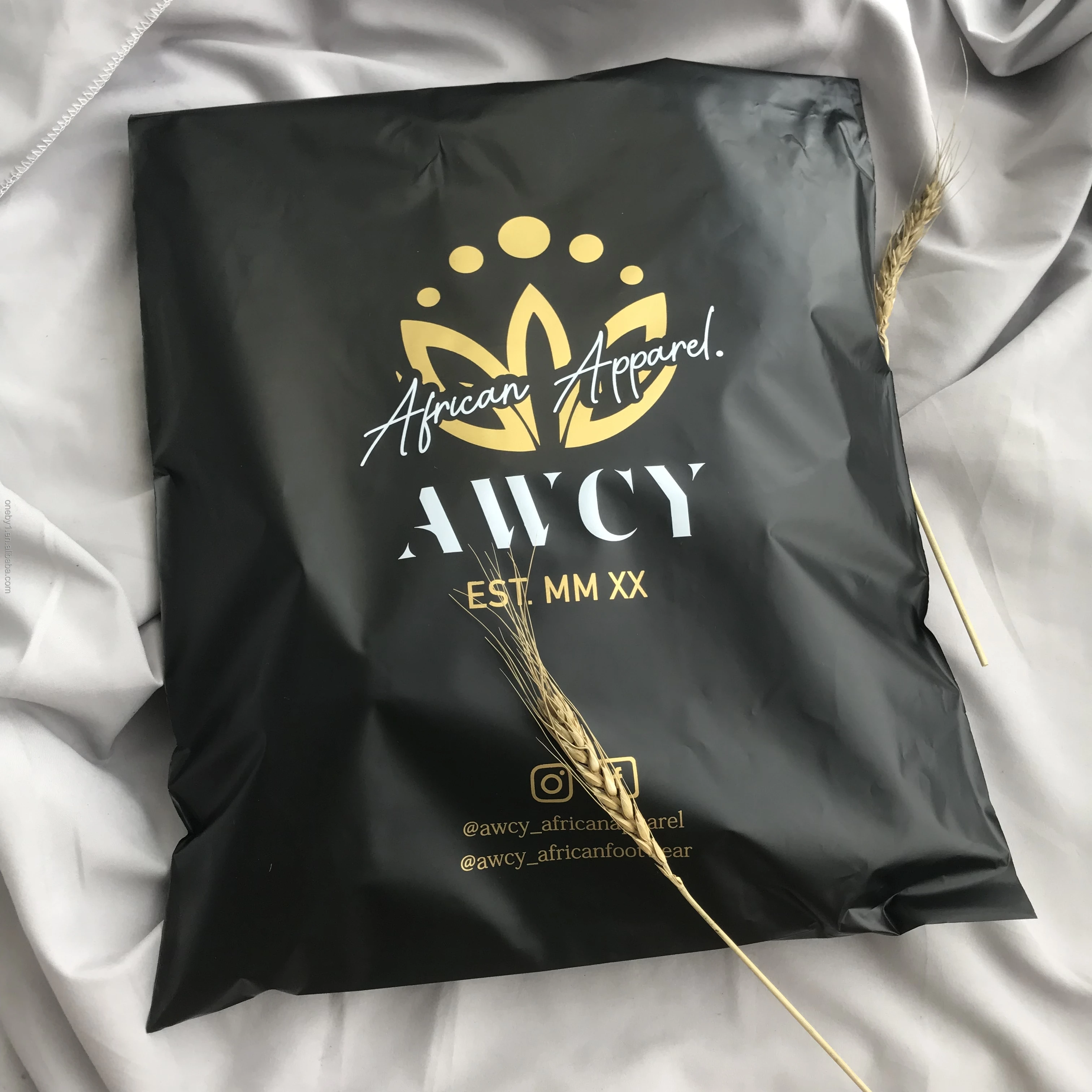 Custom Tear Proof Apparel Packaging - Durable & Versatile
