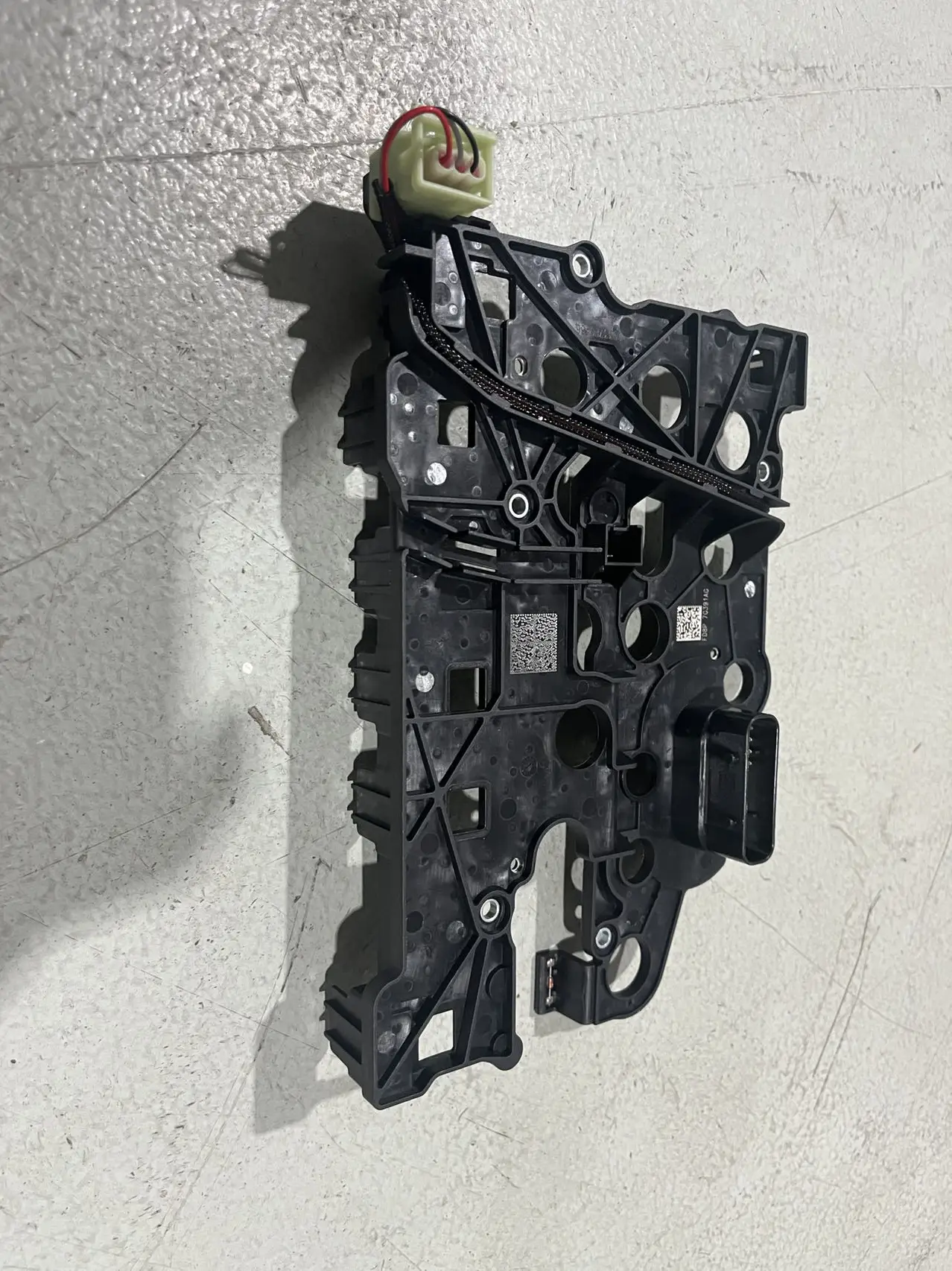 Transmission Automatic Cable Plate FD8P7G276AA CV6P7G276AB