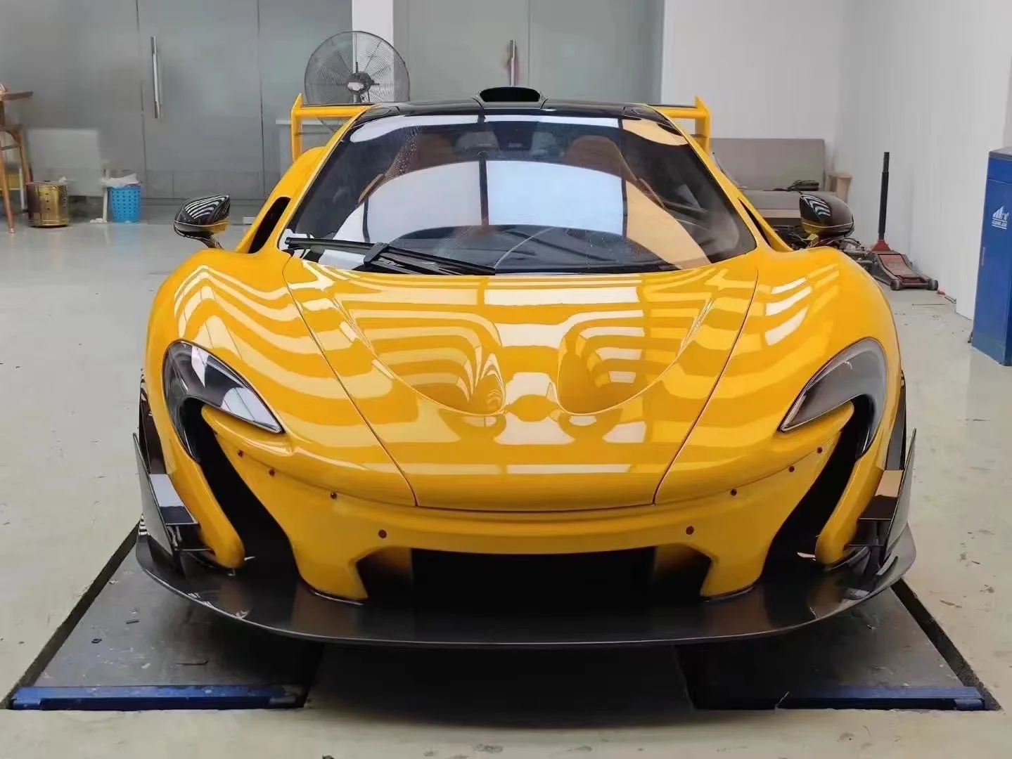 Mclaren P1 Upgrade - GTR Dry Carbon Fiber Body Kit