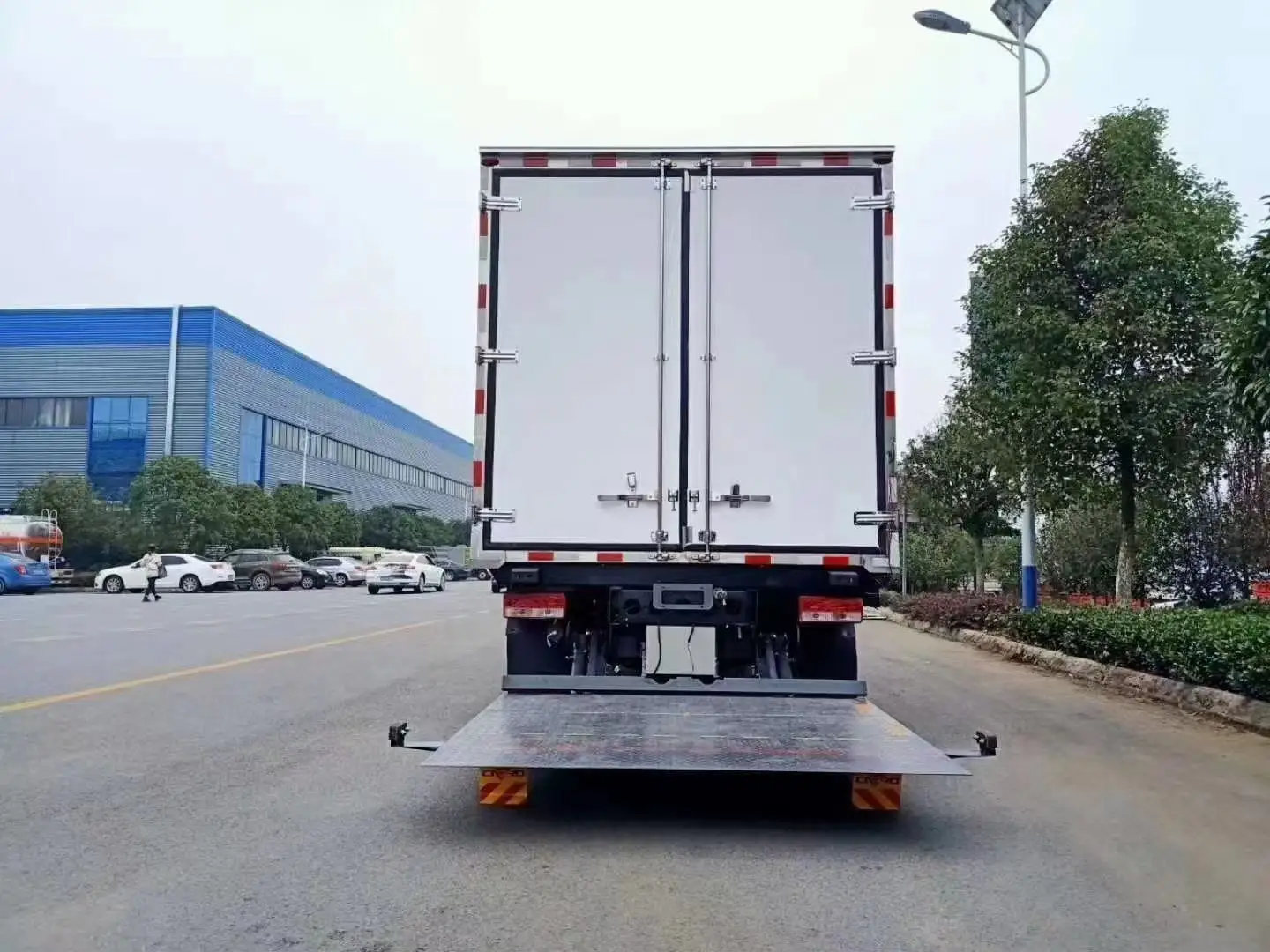 Ckd/skd Refrigerated Truck Box Insulated Truck Body Freezer Truck Box ...