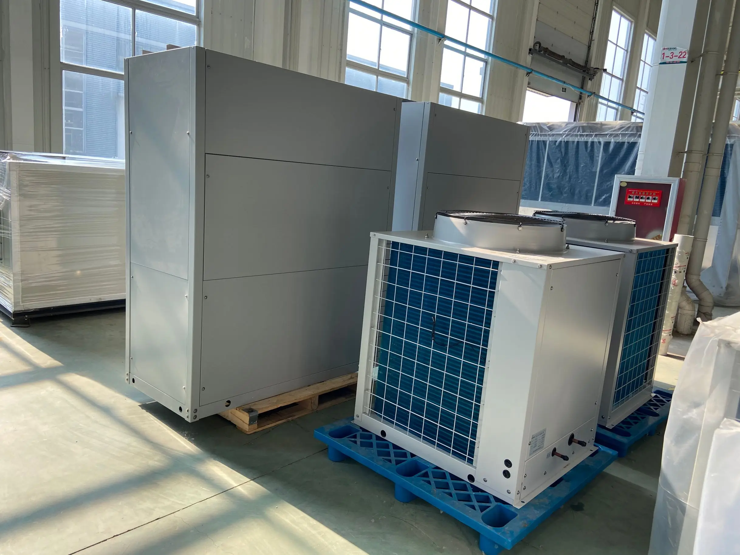 Air-cooled Cabinet Indoor Unit And Outdoor Unit With Low Noise And ...