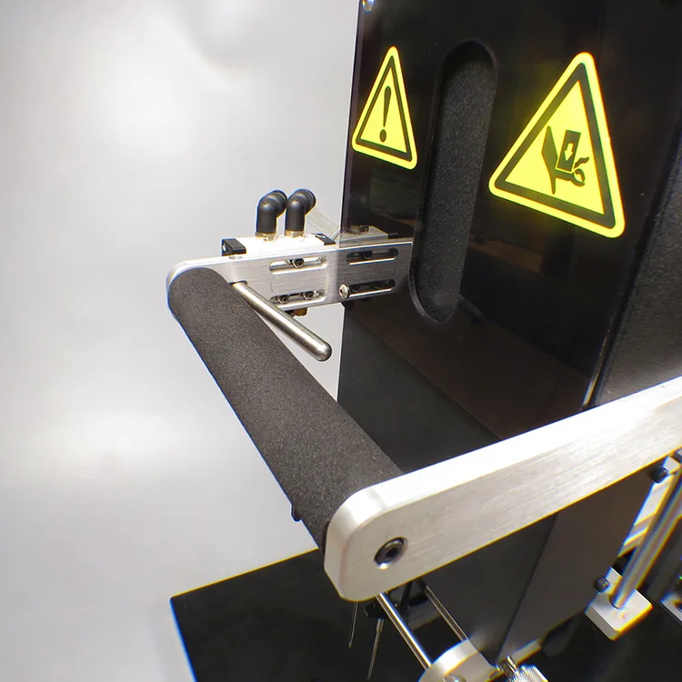 Plastic Tag Pin Elastic Staple Packaging Tagging Machine For Toys And ...